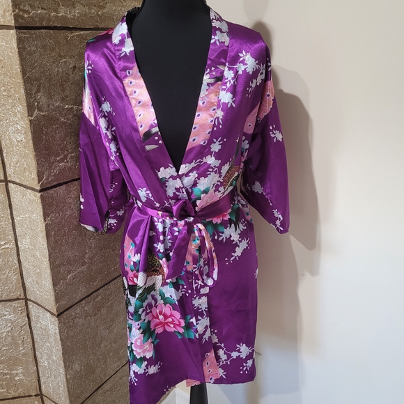 Fab-Fit-Fun | Intimates & Sleepwear | Purple Floral Satin Robe With ...